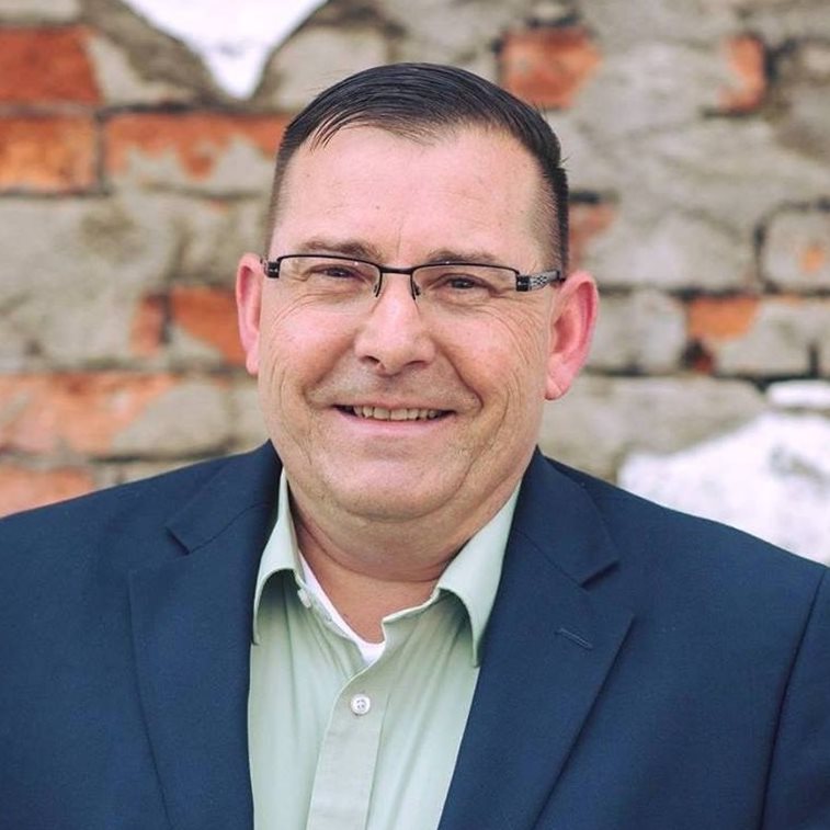 Real Estate agent near Defiance, OH 43512