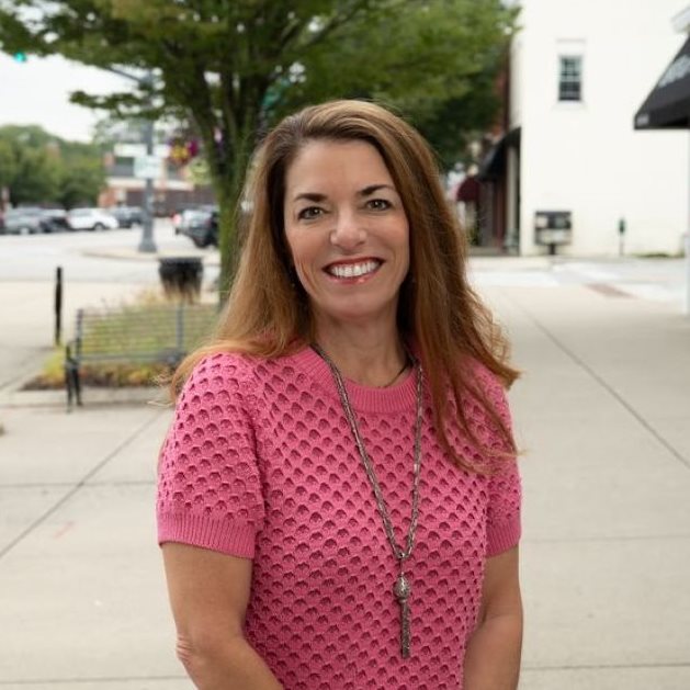 Real Estate agent near Maumee, OH 43537